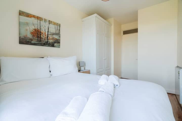 Biggest 2-bedrooms With 3 Beds Near City Centre - Dublin