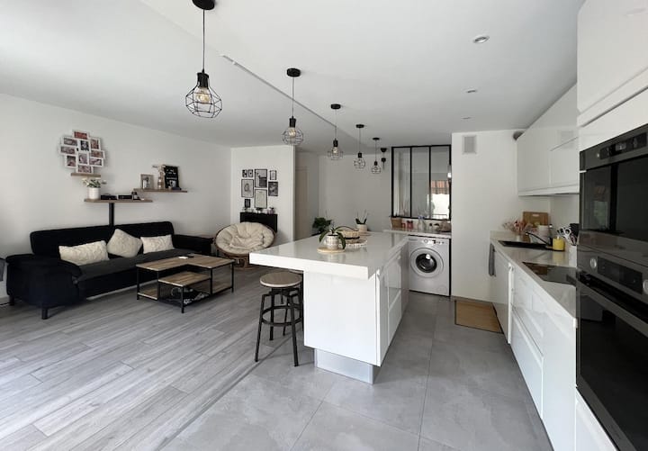 Menton - 10 Minutes Plages - Appartement Lumineux - Menton