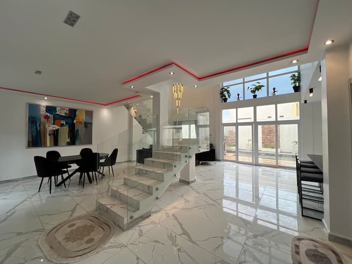 Villa Azur - Algeria