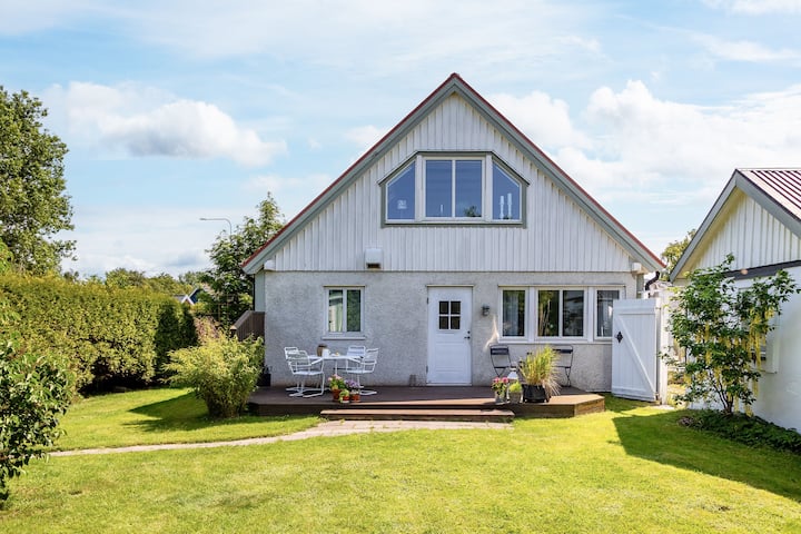 Strandnära Lägenhet Nära Centrum - Falkenberg