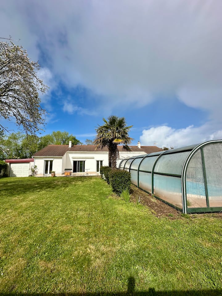 Grande Maison De Vacances Proche Forêt Et Mer - La Barre-de-Monts