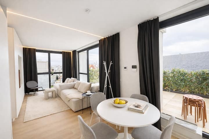 Splinternieuwe Penthouse Met Panoramisch Uitzicht - Antwerp