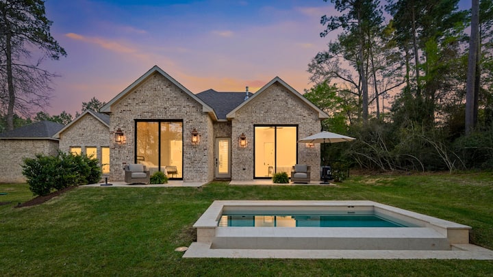 The Maple House - The Woodlands, TX