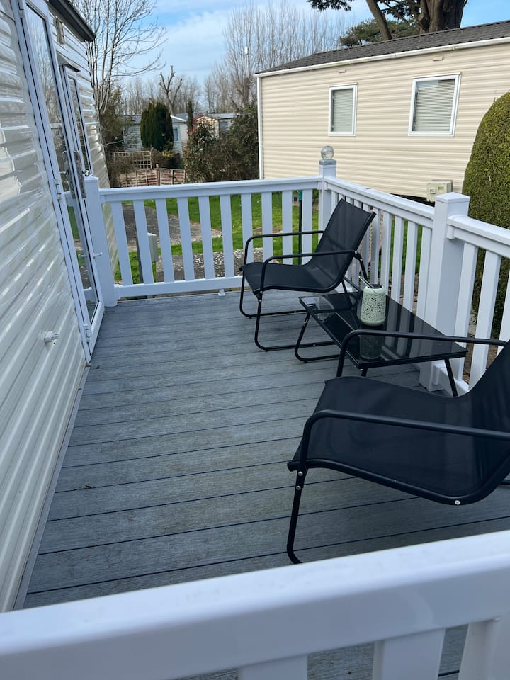 Betty Boops Static Caravan - 