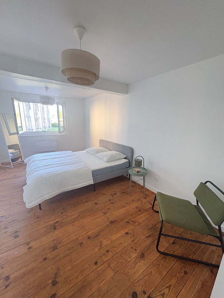 Maison Mitoyenne Cosy Au Cœur De Casteljaloux - Casteljaloux