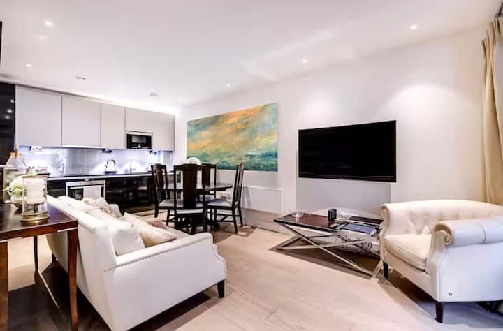 Luxury Chelsea Apartment | Central London - Fulham