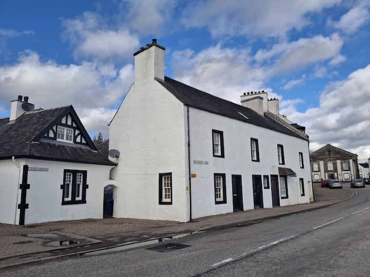 Old Sergeants Place 1 Mackenzies Land Inveraray - Inveraray