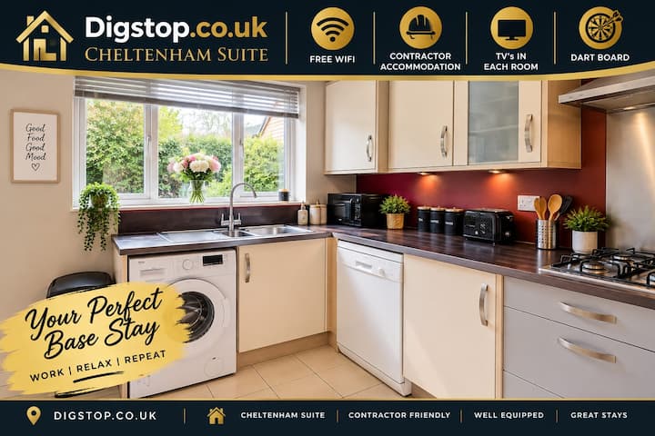 Cheltenham |Spacious | Sleeps 11| Parking - Corby