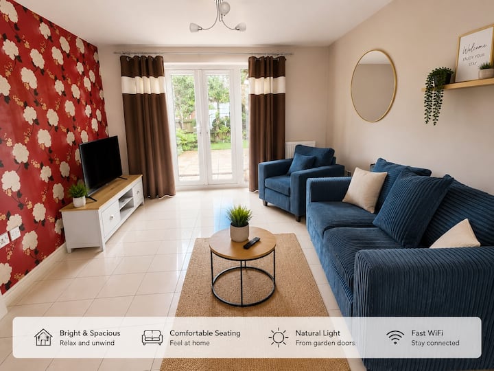 Cheltenham |Spacious | Sleeps 11| Parking - Corby
