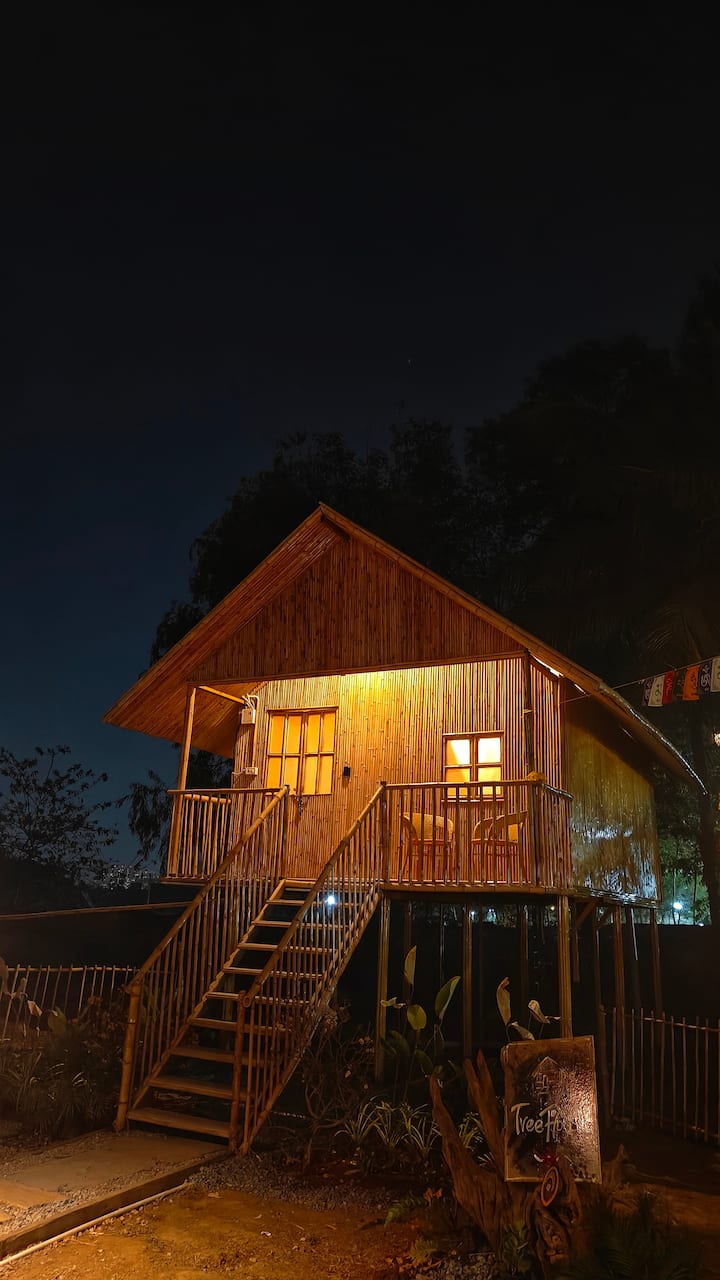 Hidden Bamboo Treehouse Near Hsr In Coconut Farm - Bangalore
