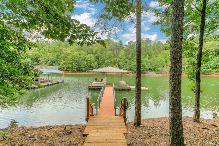 Lake House W/great Porch View & Easy Dock Access - Gainesville, GA