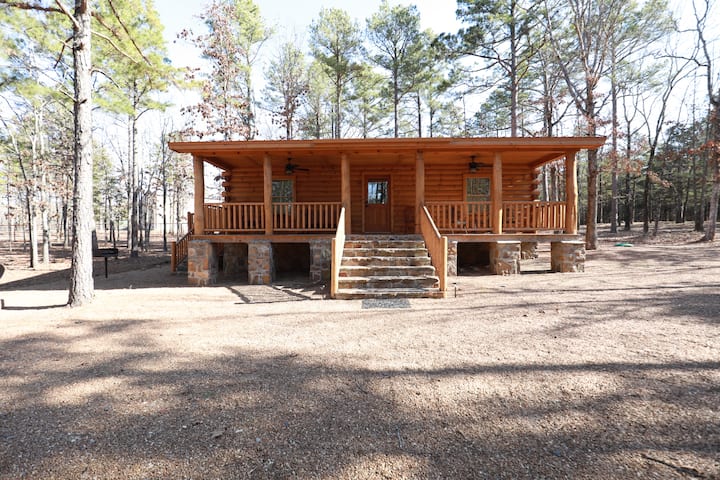 Finch Cabin At The Grove - Heber Springs, AR
