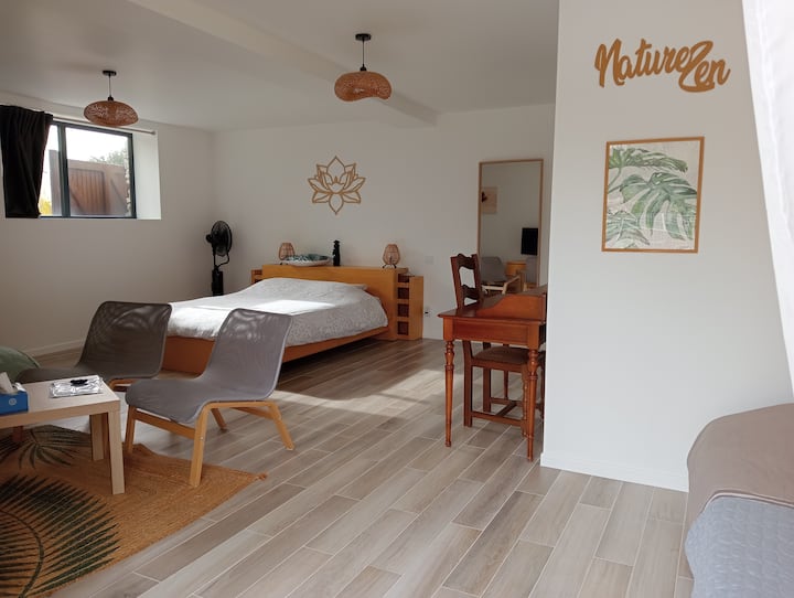 Chambre Zen 1 à 5 Pers Sdb Privative - Mantes-la-Jolie
