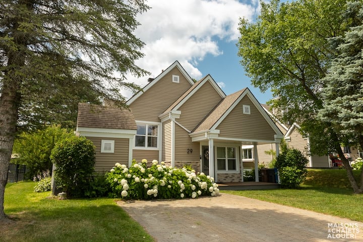 Aux Saisons D'orford | Ski & Golf | Chaleureux - Orford
