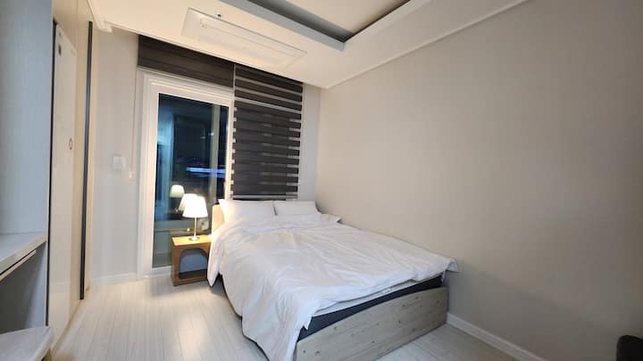 지온스테이 둔산 | 대전시청역 도보2분 | 주차편리 | Ott | Cozy&clean - Daejeon