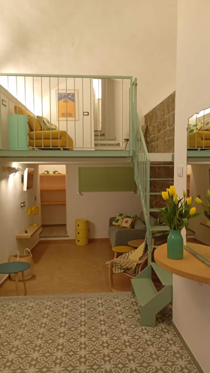 Caratteristico Appartamento In Centro Storico - Noli