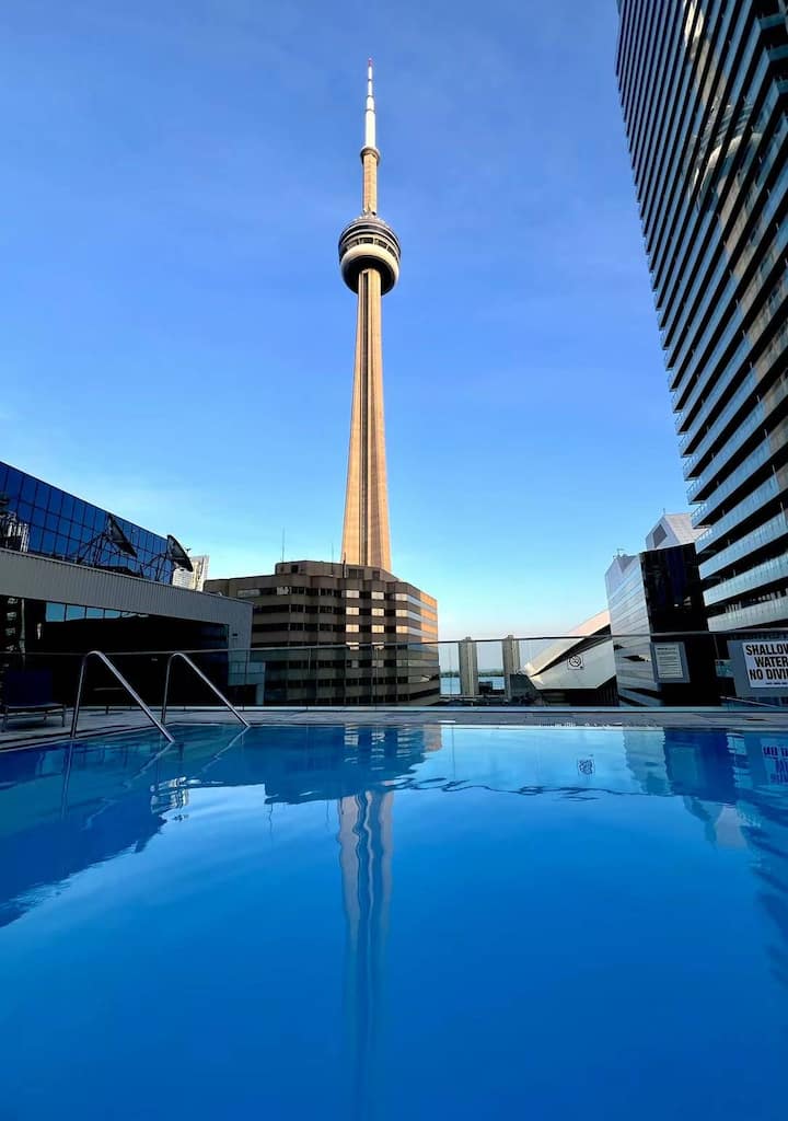 Fifa Rogers Center Mtcc 2b2b+ Den Parking - Toronto, ON