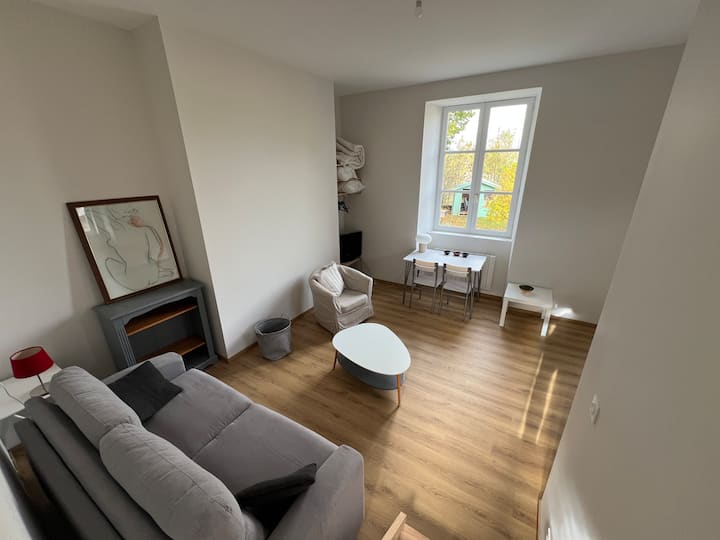 F1 Dans Une Maison Classée Au Calme Près Du Centre - Mende