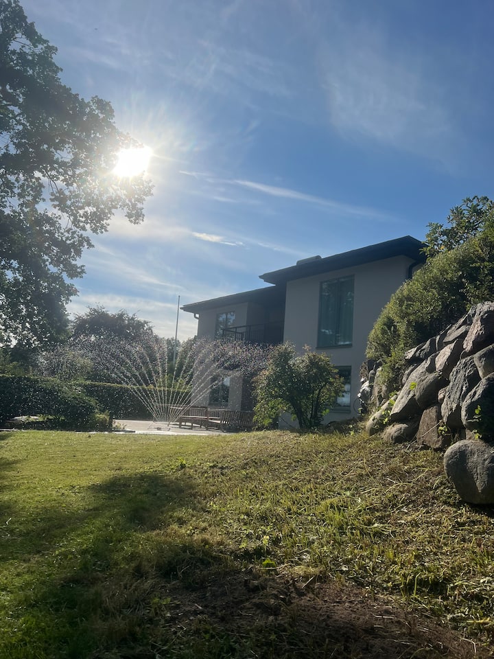 Skandinavisk Top Designad Villa Intill Sjö - Stockholm