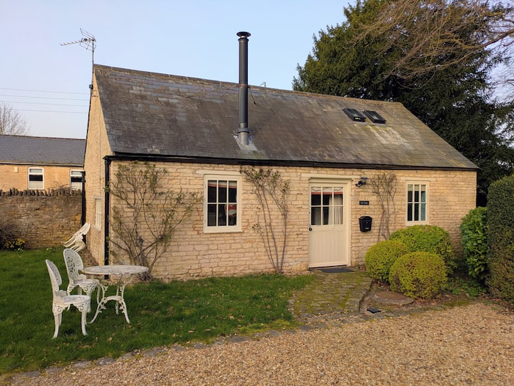 Charming Traditional Stone Cottage - Rutland