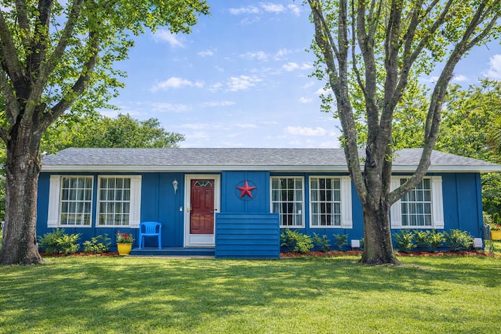 Little Laurel Of Mount Dora - Mount Dora, FL