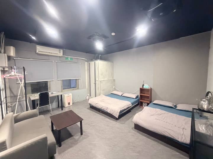 K5-全新裝潢-月租套房-合租套房-靠近龍山寺、西門町、捷運站-私人公寓（適合短期月租國外留學生） - 반차오 구