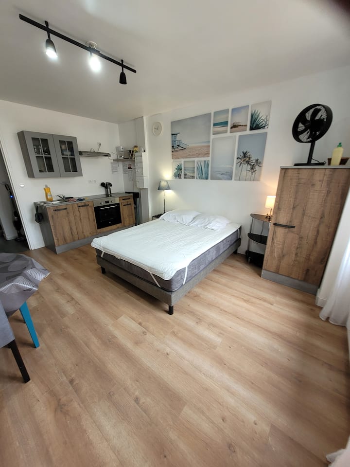 Studio Cosy Avec Terrasse à 2 Min De La Mer–2 Pers - Grandcamp-Maisy