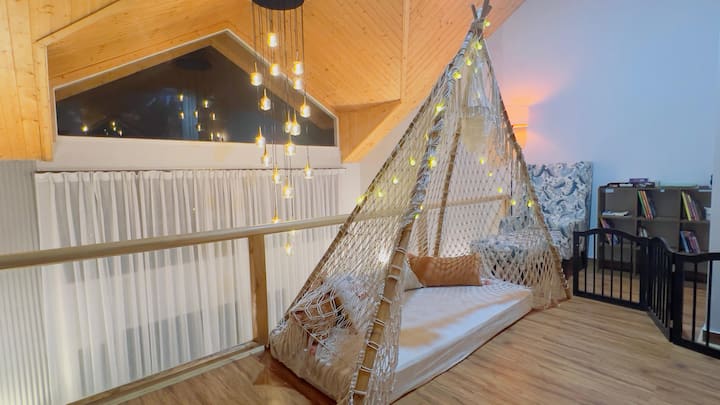 Deodar Abode-penthouse With Panoramic Valley View - Kullu