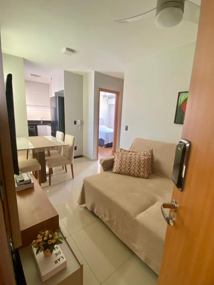 Apê Tranquilo Com Ar, Próximo A Utfpr E Br-369 - Londrina