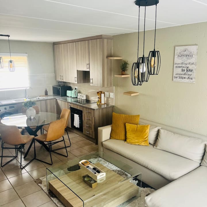 Cozy House – Your Home Away From Home - Krugersdorp