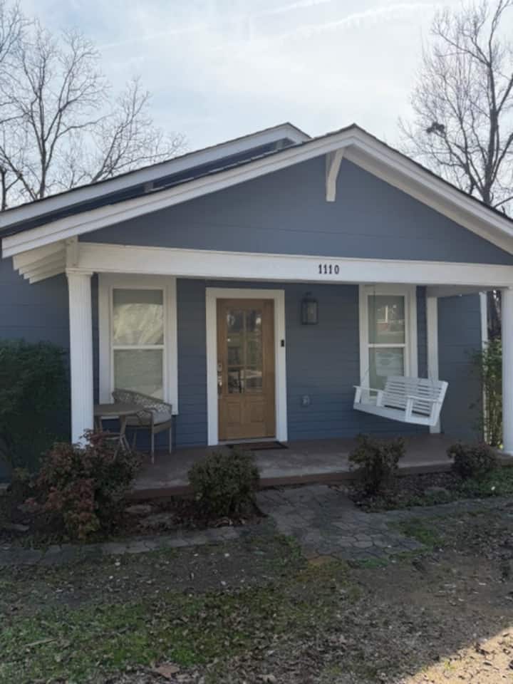 Cute Little Bungalow At Sweetwater - Muscle Shoals, AL