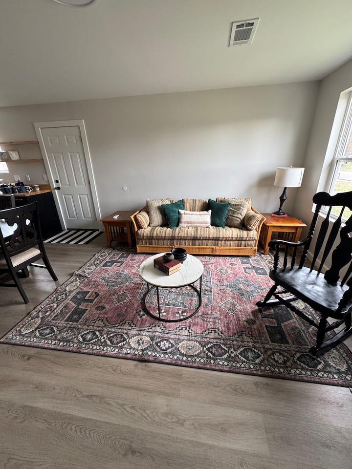 Cottage Off Main - Clarksville, AR