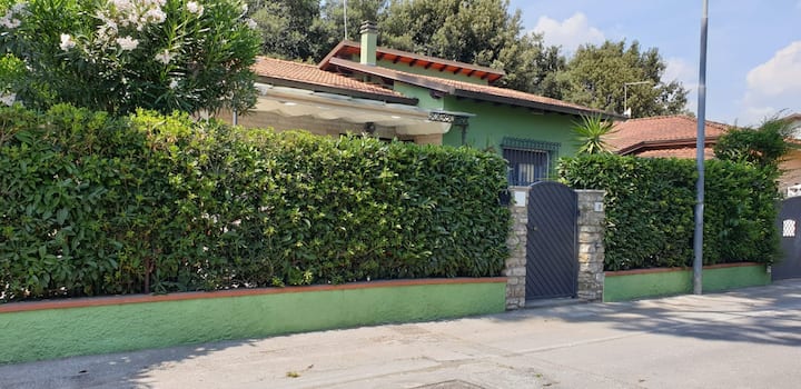 Lo Charme Degli Anni 50 A Marina Di Pietrasanta - Marina di Pietrasanta