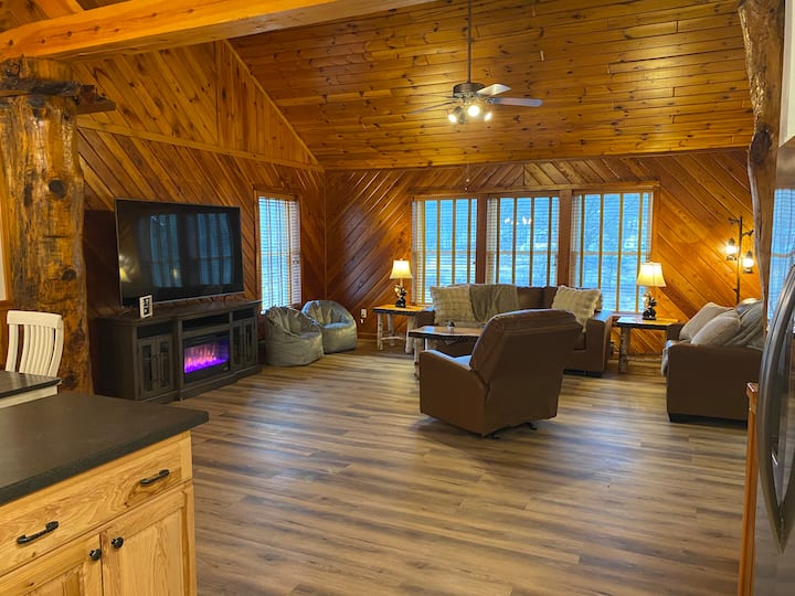 Welcome To Bear Lodge! - Davenport, NY