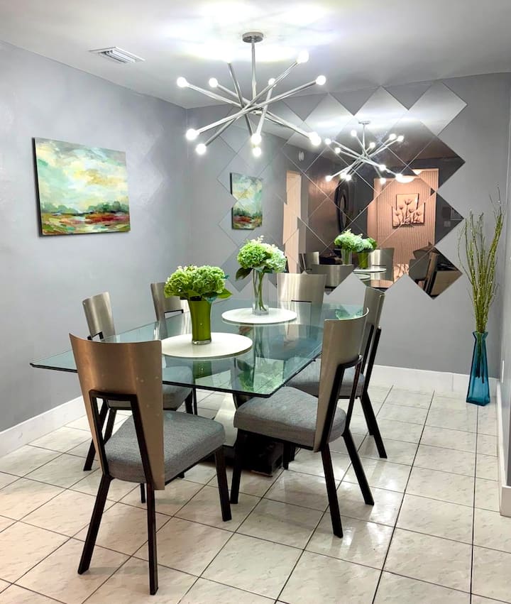 2bed/2bath House Apartment Suite - Sunrise, FL