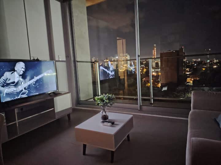 Departamento Centrico, Funcional Y Acogedor - Paraguay