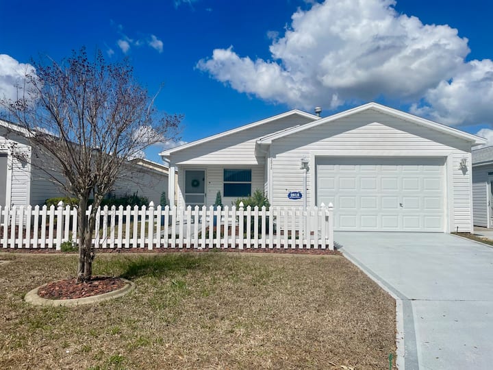 In The Villages 2/2/1.5 - Lake Weir, FL