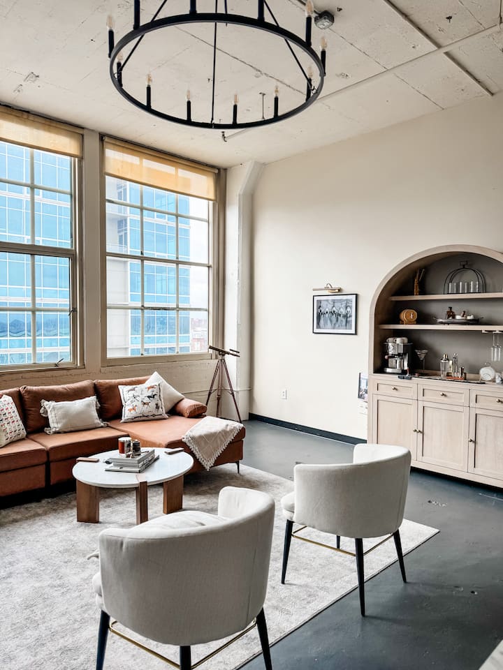 Elegant Loft In Downtown Louisville - Louisville, KY