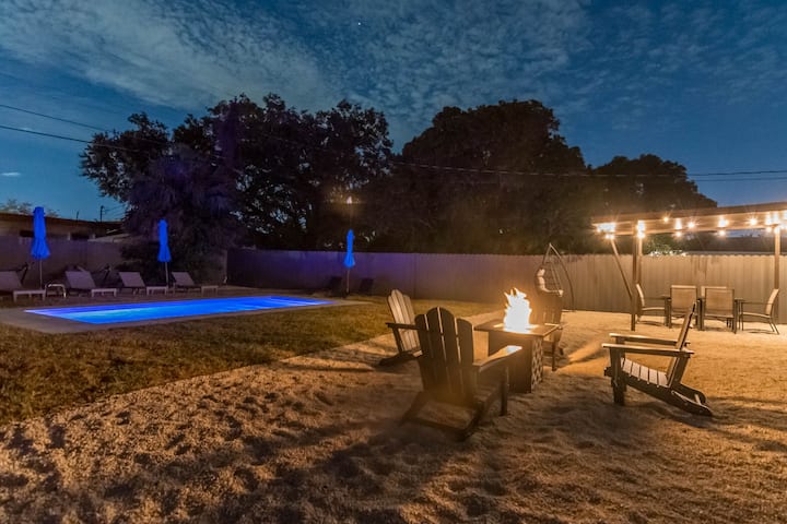 Family Escape | Heated Pool • 5 Min Beach - Hallandale Beach, FL