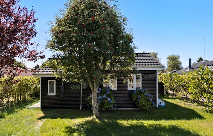 Idyllisk Sommerhus Tæt På Vandet - Denmark
