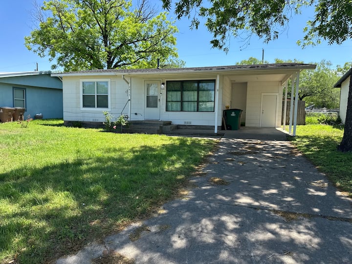 Casita Violeta - San Angelo, TX