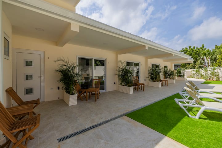 Bright 1br1ba Apt. W/shared Pool, Bbq & Laundry - Aruba