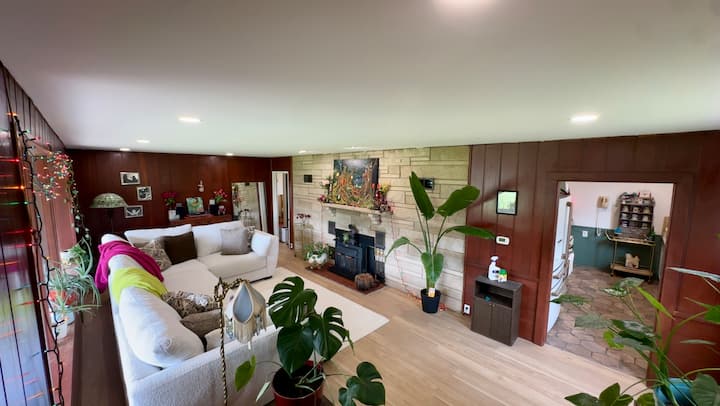 Hoosier Home - ブルーミントン, IN