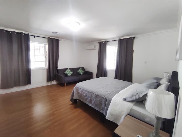 Homey 2 Bedroom 1 Bath Comfy Unit A - West Covina, CA