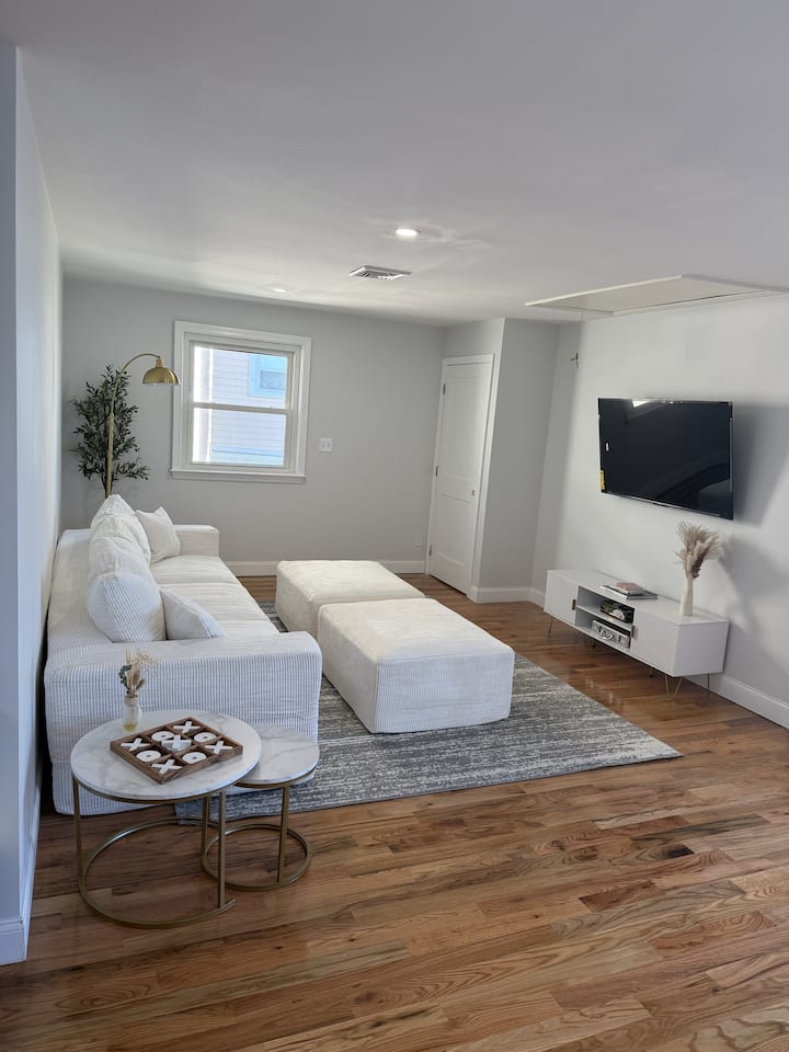 East Boston Apartment | 5 Min From Logan Airport - North End - Boston