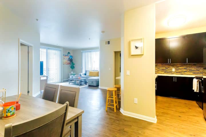 Sunny Breeze 2bd Marina Stay - Venice Beach, CA