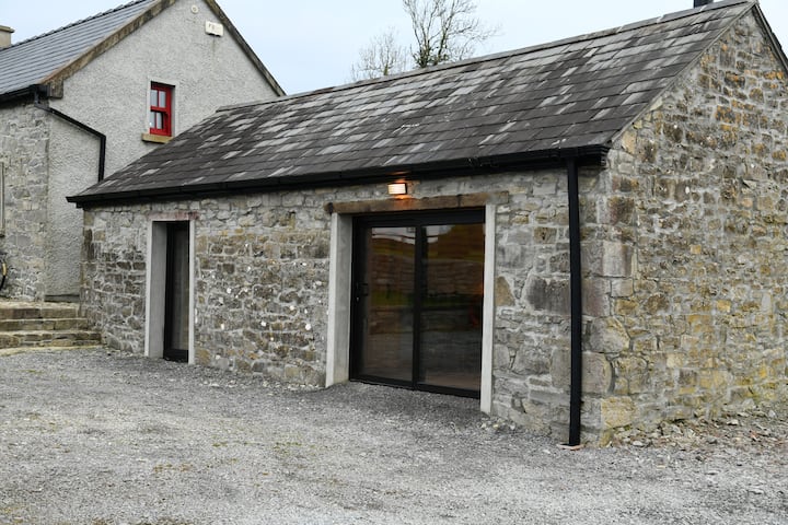 Cosy Countryside Retreat, - Roscommon