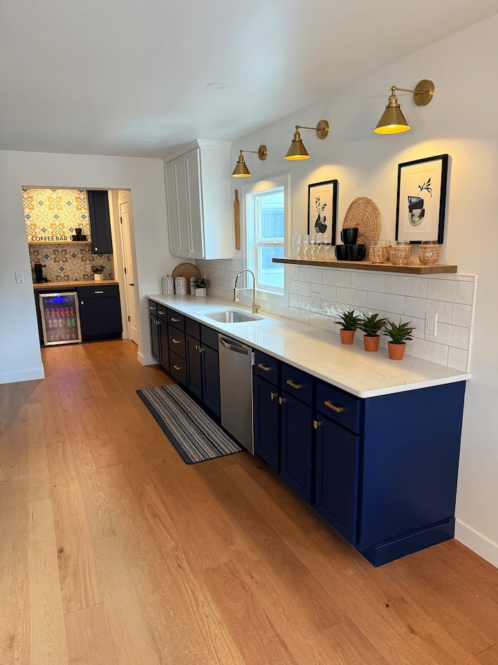 Newly Renovated Home - Aberdeen, SD