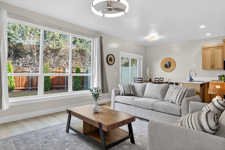 Nampa's New Nest -The Renaissance 721 - Nampa, ID