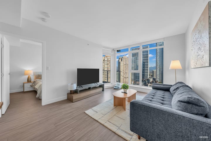 Cityview 2b2b Condo/metrotown - Burnaby